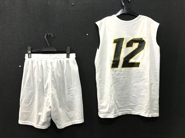 制服市場 - 0577 関東方面 不明【68ERS MEGROID】男子バスケットボール リバーシブルユニフォーム 上下 上下M B-Five製